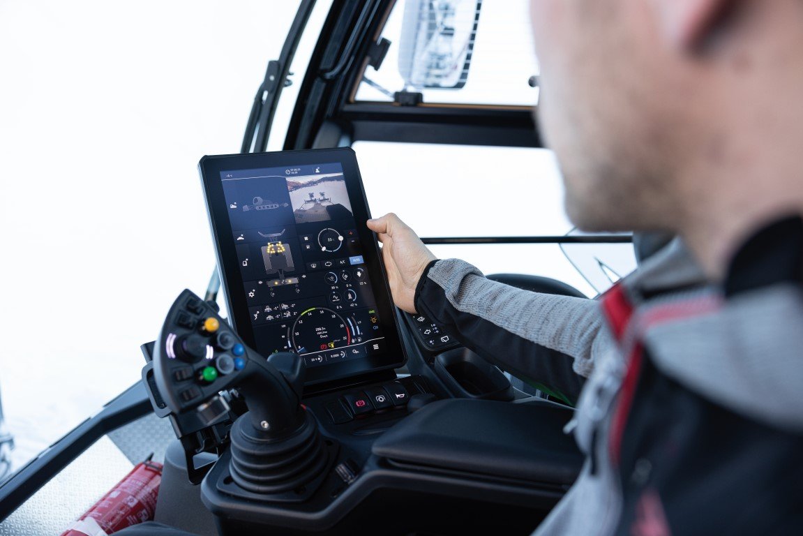 Cross Country Snow Groomers - Prinoth
