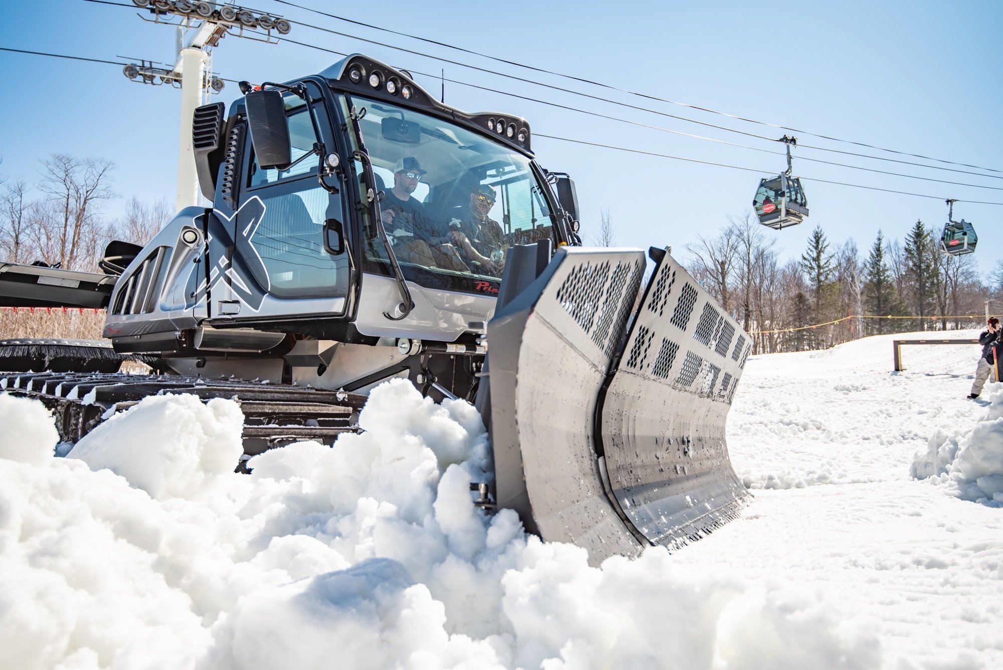 Groomers for Snow Parks & Funlines - Prinoth