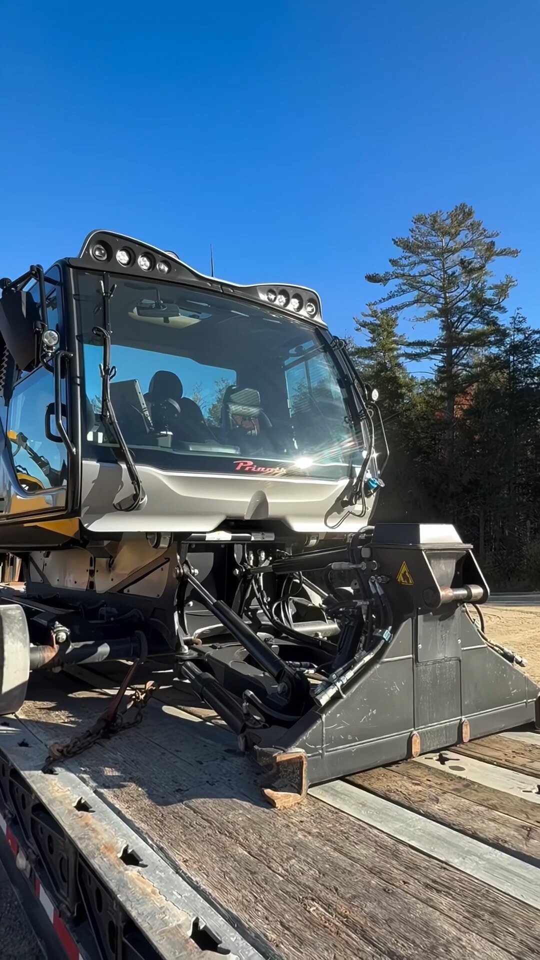 Corporate Website - Prinoth - Prinoth Snow Groomers - Prinoth - Crawler ...